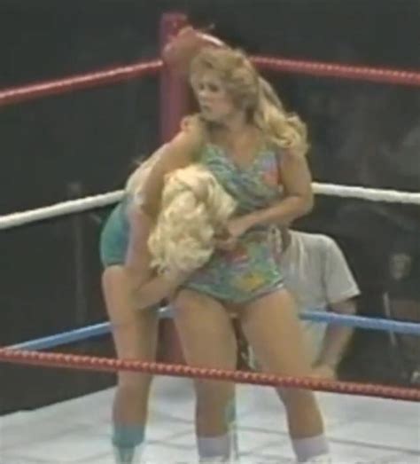 Donna Headlock On Debbie By Reemer1908 On Deviantart