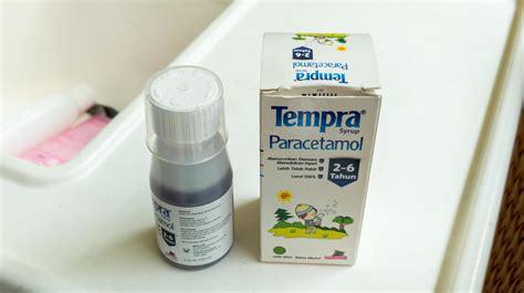 Oktober 2022 Jakarta Indonesië Verpakking Voor Siroop Of Paracetamol