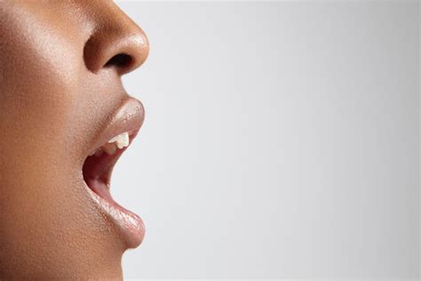 Open Mouth Side View