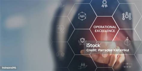 운영 우수성 개념 탁월한 프로세스를 통한 생산성 효율성과 효율적인 프로세스의 산업 관리 린 비용 및 생산성 증가 지속적인 개선