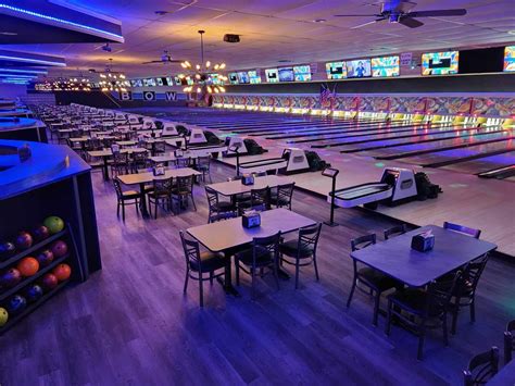 Bowling Bar Pravets Рождени дни фирмени партита състезания имаме решение БОУЛИНГ
