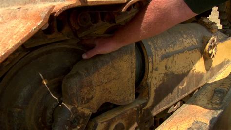 Cat® Dozer Undercarriage Track Maintenance Youtube