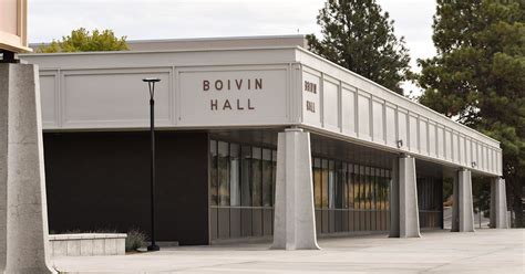 Oit Boivin Hall Blackline Glazing