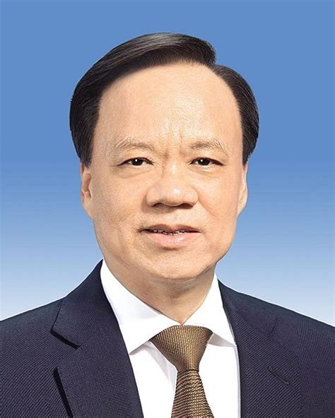 中共二十届中央领导机构成员