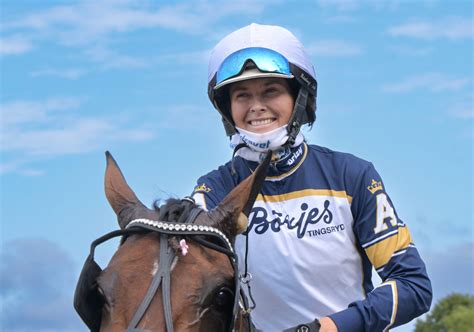 Sofia Adolfsson återtar Tronen Som Montéchampion Nästagångare Trav