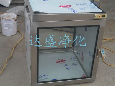 电子连锁传递窗 不锈钢传递窗 产品展示 不锈钢风淋室 医用洗手池 十万级净化工程 FFU净化器 吴江市汾湖镇达盛净化设备厂