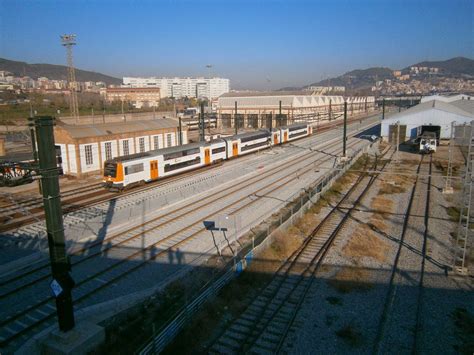 Rails Sense Fronteres Renfe Rodalies