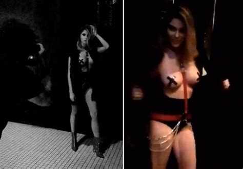 Bahia Ba B Rbara Evans Posa Em Ensaio Sensual Com Adesivo Nos Seios