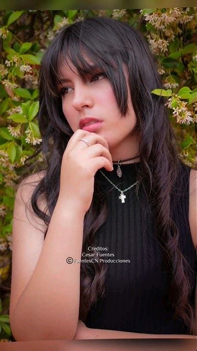 Book De 15 De Sofia Lujan En El Rosedal De Palermo Youtube