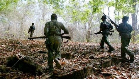 जम्मू कश्मीर के कुलगाम में मुठभेड़ एक आतंकवादी मारा गया