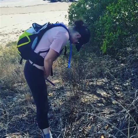 Girl Uses Shewee In Woods Thisvid Com