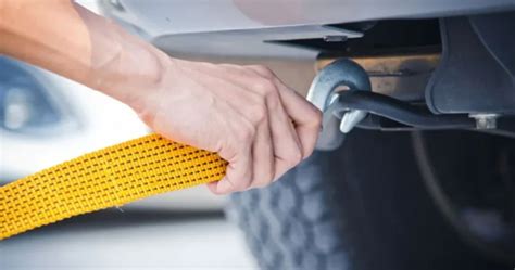 A Guide To Safe And Effective Tow Strap Use Carsoid Net