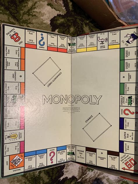 Help Identifying Age Of Old Monopoly Set R Boardgames