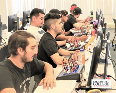 Community Colleges Must Leverage Opportunities Created By Electric