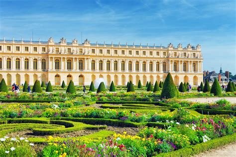 400 Garden Backgrounds