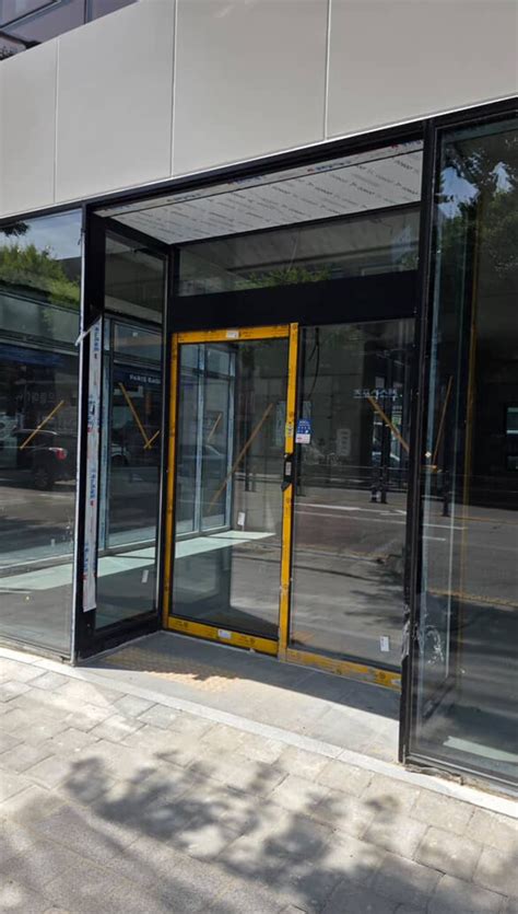 민락수변로 바다와 도심이 만나는 부산 감각적 40평대 팝업 공간 Popup Store Popup Korea