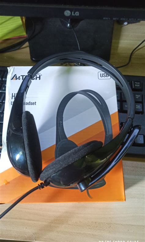 A4tech Noise Cancelling Headphone Audio Headphones And Headsets On