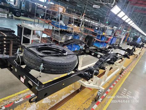 Robust Automotive Chassis Framework Truck Chassis For Light Trucks Robust Truck Chassis And
