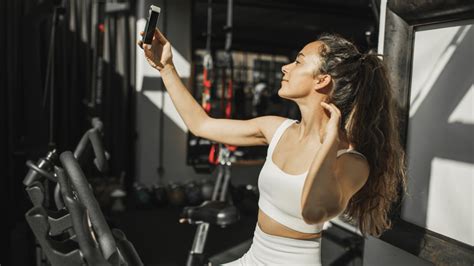 How To Sculpt Your Jawline Without Surgery Body Soul