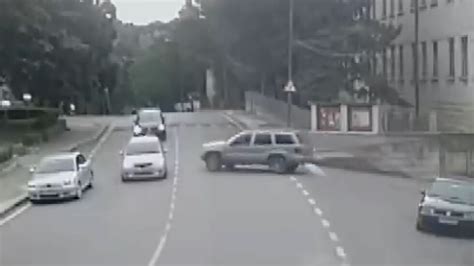 Граждански арест след дрифт край училище в Русенско Nova