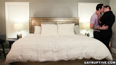 Jayden Marcos Fucks His Cooking Teacher Calvin Banks