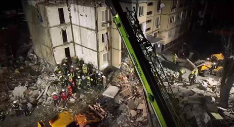 ოდესა 12 დაღუპული ბოლოს 8 წლის ზლატას ცხედარი იპოვეს მანამდე კი 6 თვის ჩვილის Odishinews