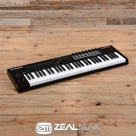 Jual M Audio Oxygen Pro 61 Usb Keyboard Midi Controller Zeal Musik Jogja Shopee Indonesia