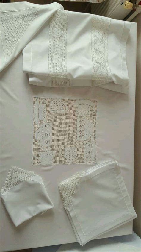 How To Make An Interesting Art Piece Using Tree Branches Ehow Art Pieces Decor Home Decor