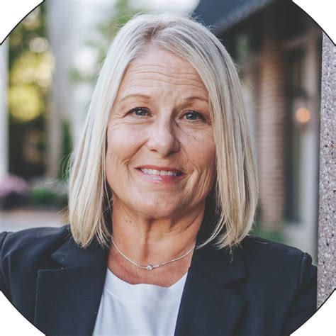 Real Estate Agent Susan Moffa Moffa Team