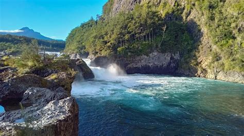 Premium Photo Stunning Blue Waters Of Petrohue River And Rapids In