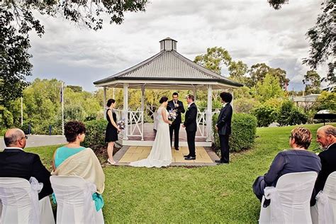 АМДЭ ХХК Хэвийн боов 💕Хуримаа хийхээр төлөвлөж буй хосууддаа юун түрүүнд баяр хүргэе Та