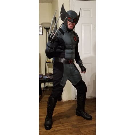 X Men Wolverine Black Outfit Every Wolverine Costume From The X Films