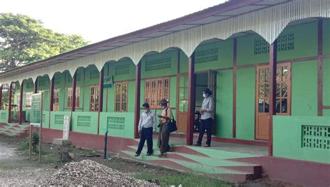 ဟုမ္မလင်းမြို့နယ်တွင် မြစိမ်းရောင် ကျေးရွာစီမံကိန်း အတိုးရငွေဖြင့် ဆောင်ရွက်သော ကျောင်းဆောင်သစ