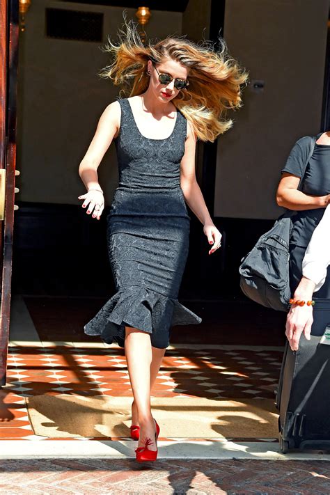 Amber Heard Hot Celebs Home