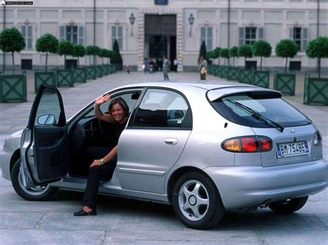 DAEWOO LANOS - Review and photos