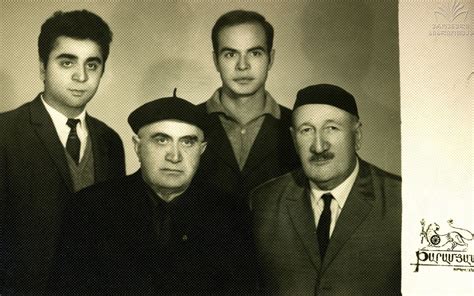 Iverieli იოსებ მეგრელიძე სურენ ერემიანთან ჰამლეტ მიკირტუმიანთან და აკობ მარკოვიჩთან ერთად