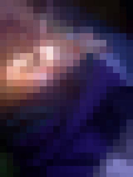 ကမ်းထောင်းကြီးမြို့တွင် စစ်ကောင်စီအဖွဲ့က ပစ်ခတ်သောလက်နက်ကြီးကျည်ထိ၍ အမျိုးသား ၂ ဦးနှင့် အမ