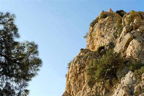 안달루시아 산의 아름다운 전망 엘 초로 협곡 스페인 유명한 지역 인기있는 암벽 등반 명소 자연 산악 리조트 예약 여행 말라가에서 직접 카미니 토 델 레이 투어 결심에 대한