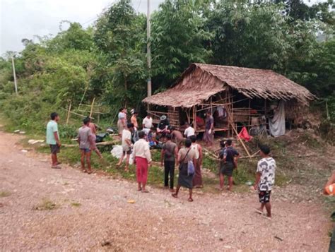 စစ်တပ်လက်နက်ကြီးကြောင့် ရေဖြူမြို့တွင် ကလေး ၃ ဦးနှင့် ဖခင်ဖြစ်သေဆုံး Myanmar Now