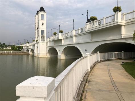 Puncak Alam Gated And Guarded Properties For Sale In A Vibrant Township Iproperty Com My