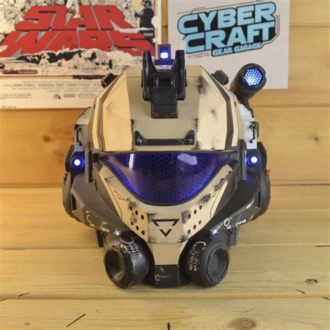 Titanfall 2 Pulse Blade Pilot Helmet Etsy Cosplay Helmet Titanfall