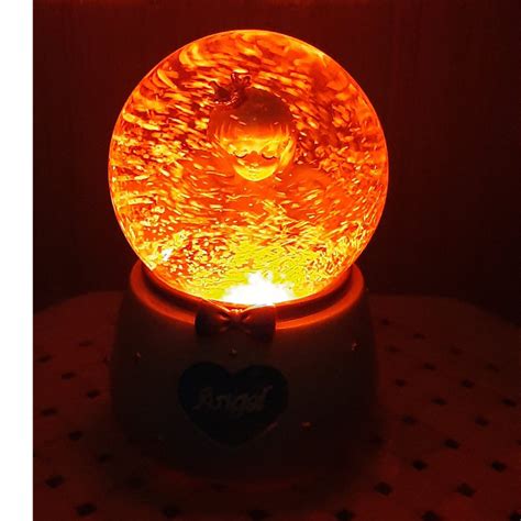 قیمت و خرید گوی موزیکال مدل چراغ دار دخترک فرشته در حال نیایش