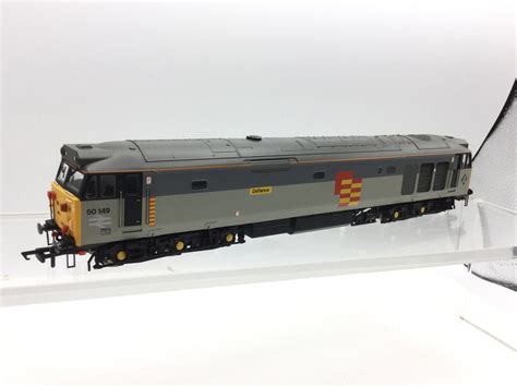 Hornby R2434 Oo Gauge Class 50 50149 Defiance Sector Livery