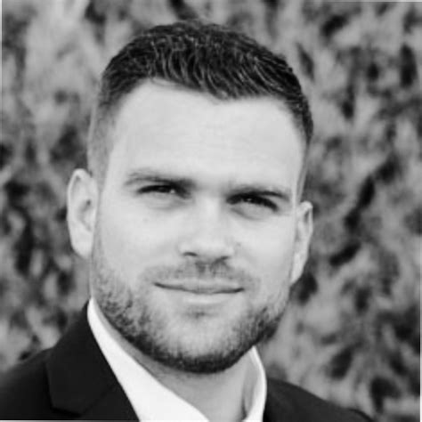 Nikolaos Mavridis Store Director Dixons South East Europe Linkedin