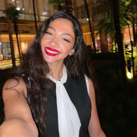 Make Up Artist🦋batumi მე და ჩემი გოგო ზღვაზე 🌊 ☀️🐠🦀🐙 Instagram