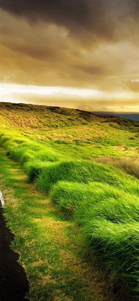 100 Retina Display Wallpapers