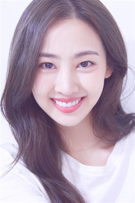 Kim Da Som About Entertainmentie