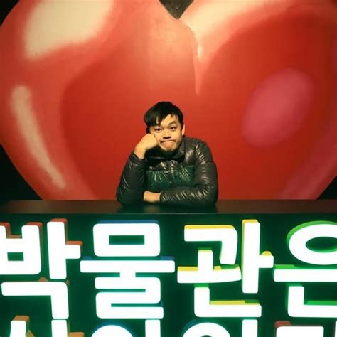 Siu Ping Ping1389 • Threads Say More