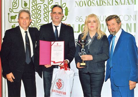 Dragan Turčinović „tunik“ Proizvodi Su Spoj Znanja Ljubavi I