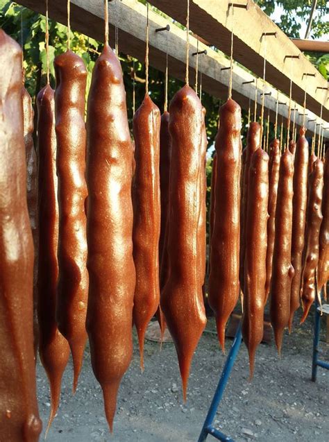 თ დედების სამზარეულო და არა მარტო დედების Moms Kitchen